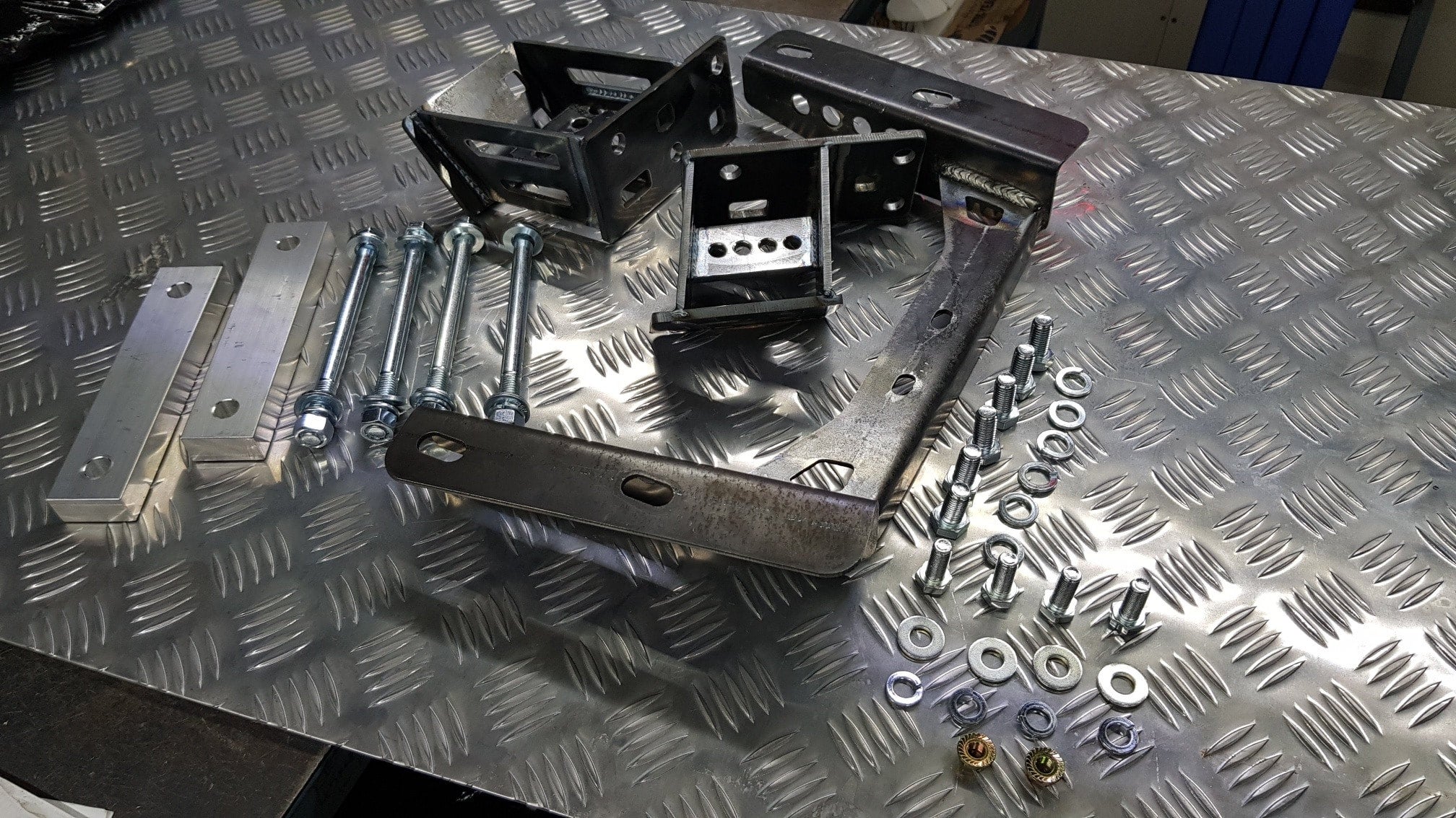 Toyota corolla AE71 commodore v6 buick ecotec engine conversion kit ...