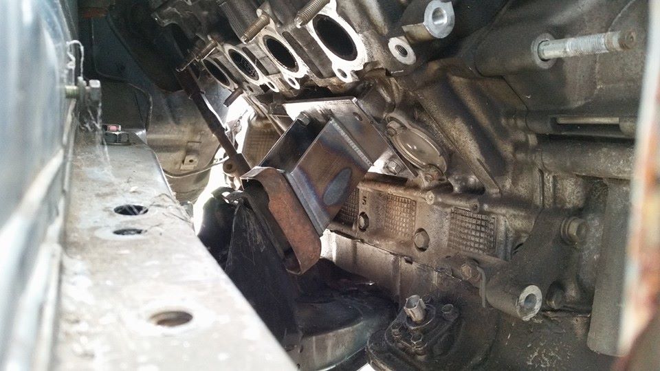 1UZ 1UZFE VVTi AE71 toyota corolla KE70 engine mounts custom motor swap ...