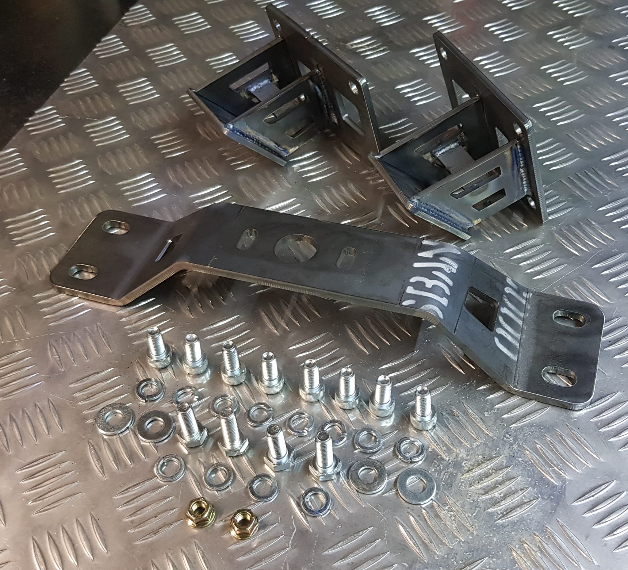 LS1 T56 IS200 IS300 engine mount kit L98 LS3 motor mounts V8 swap kit ...