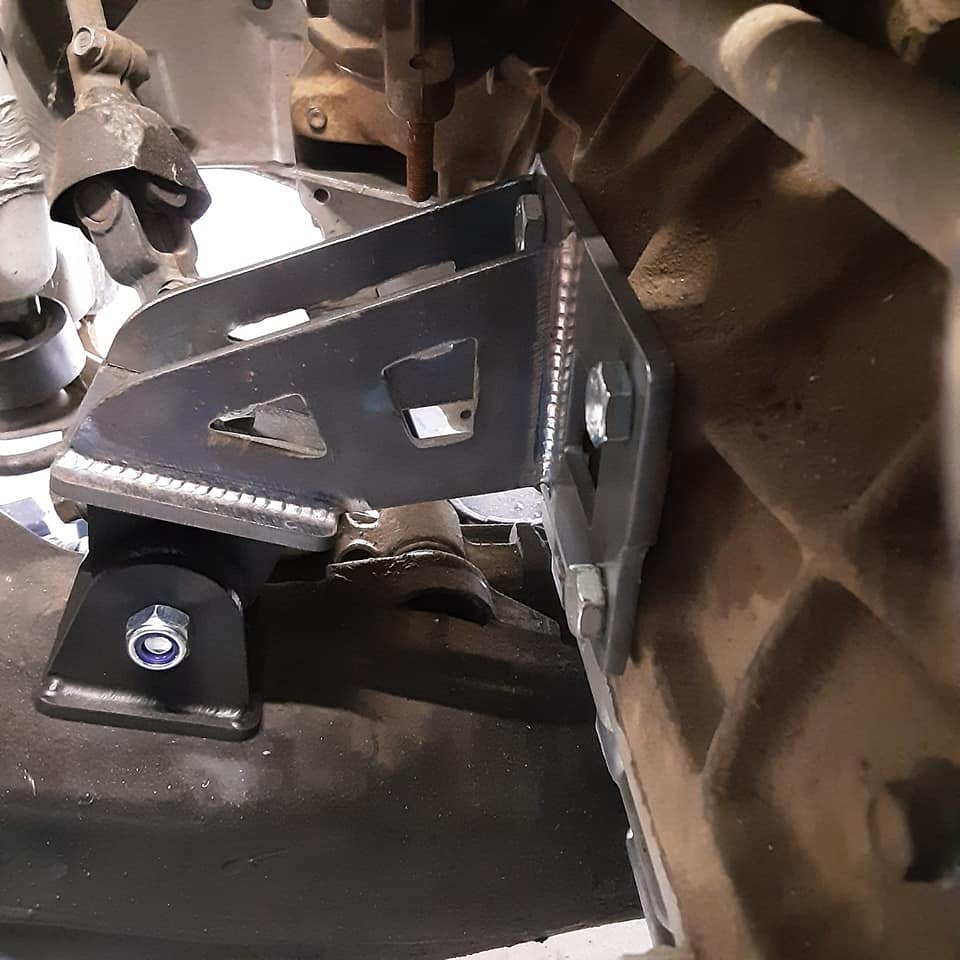 Barra IS200 engine swap mounts conversion | KE Conversions